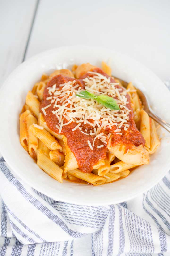 Devour Dinner_Chicken Parmesan Pasta_-112 - Devour Dinner