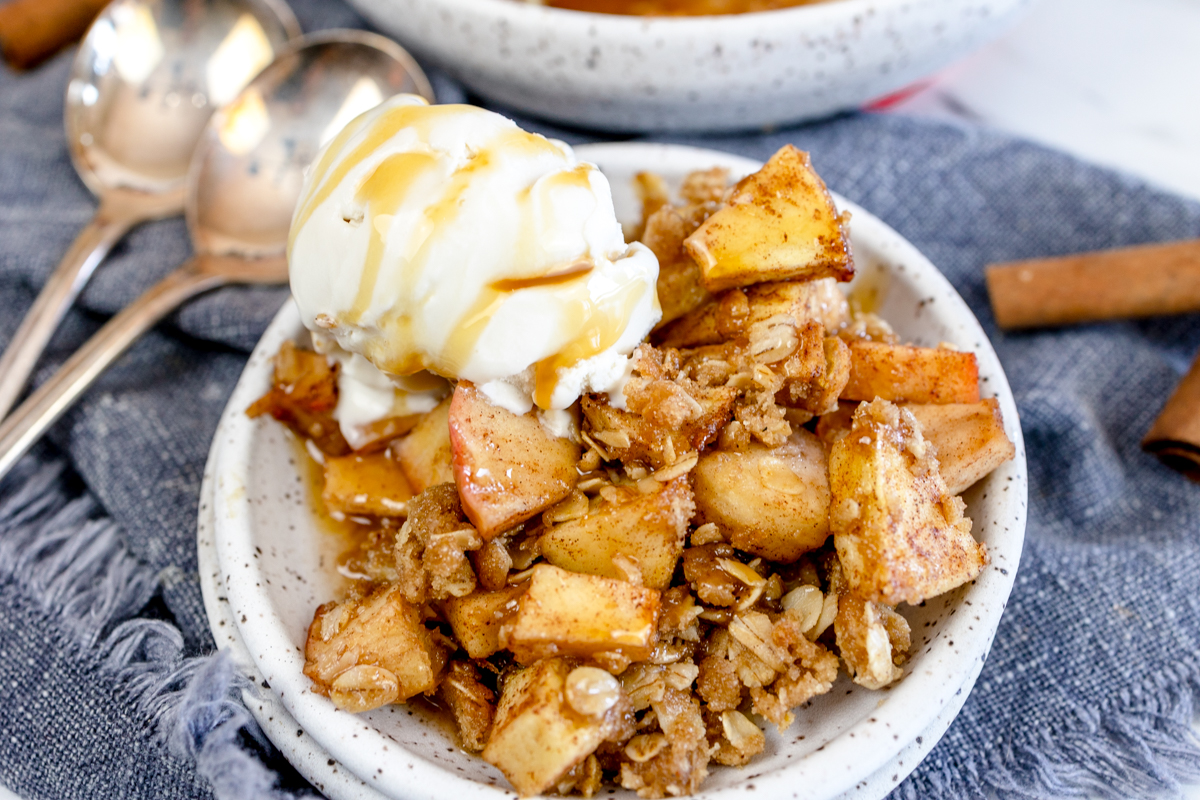 Air Fryer Apple Crisp_Devour Dinner-220 - Devour Dinner