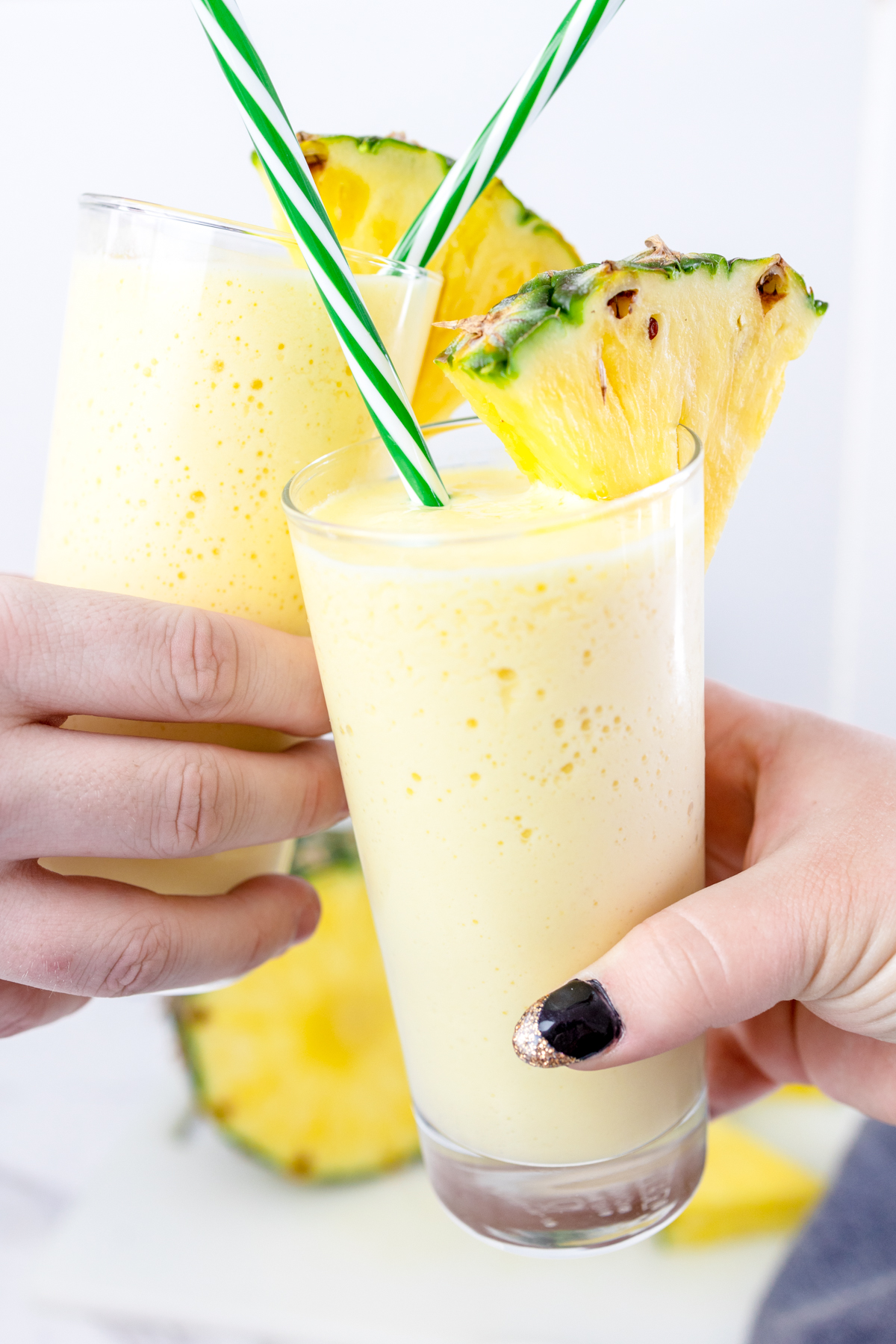 McDonald's Mango Pineapple Smoothie (Copycat Recipe)